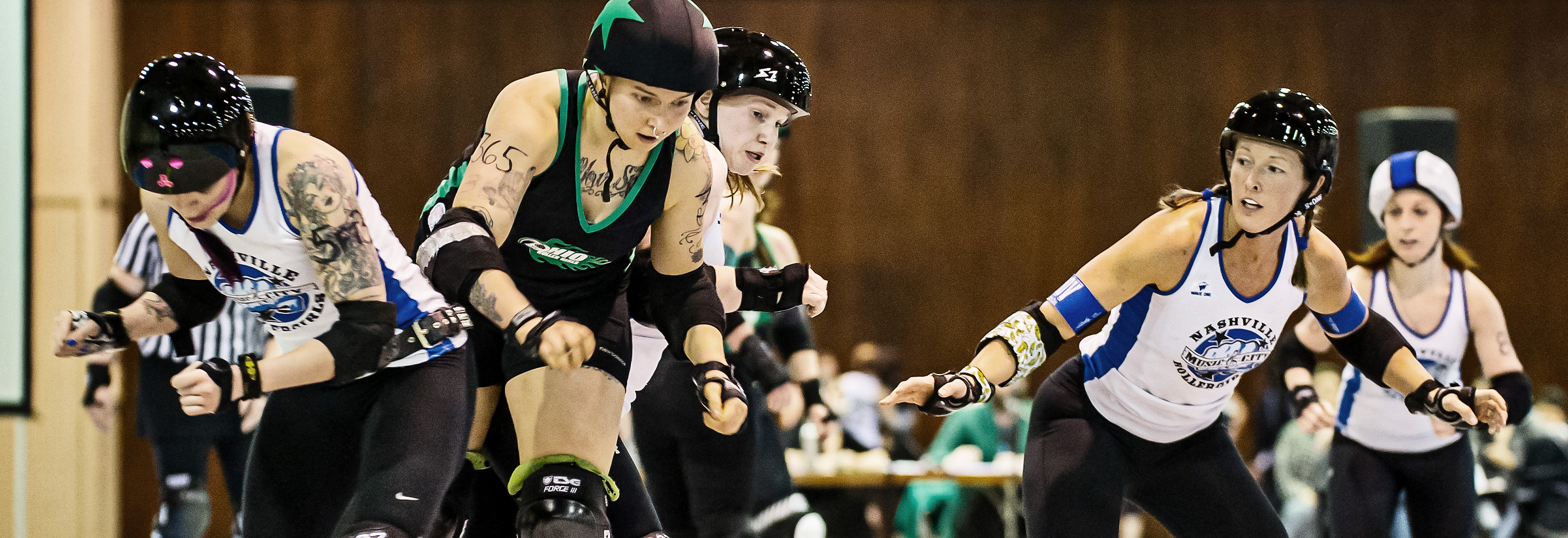 the-smacktivist-dodges-a-nashville-blocker – Ohio Roller Derby